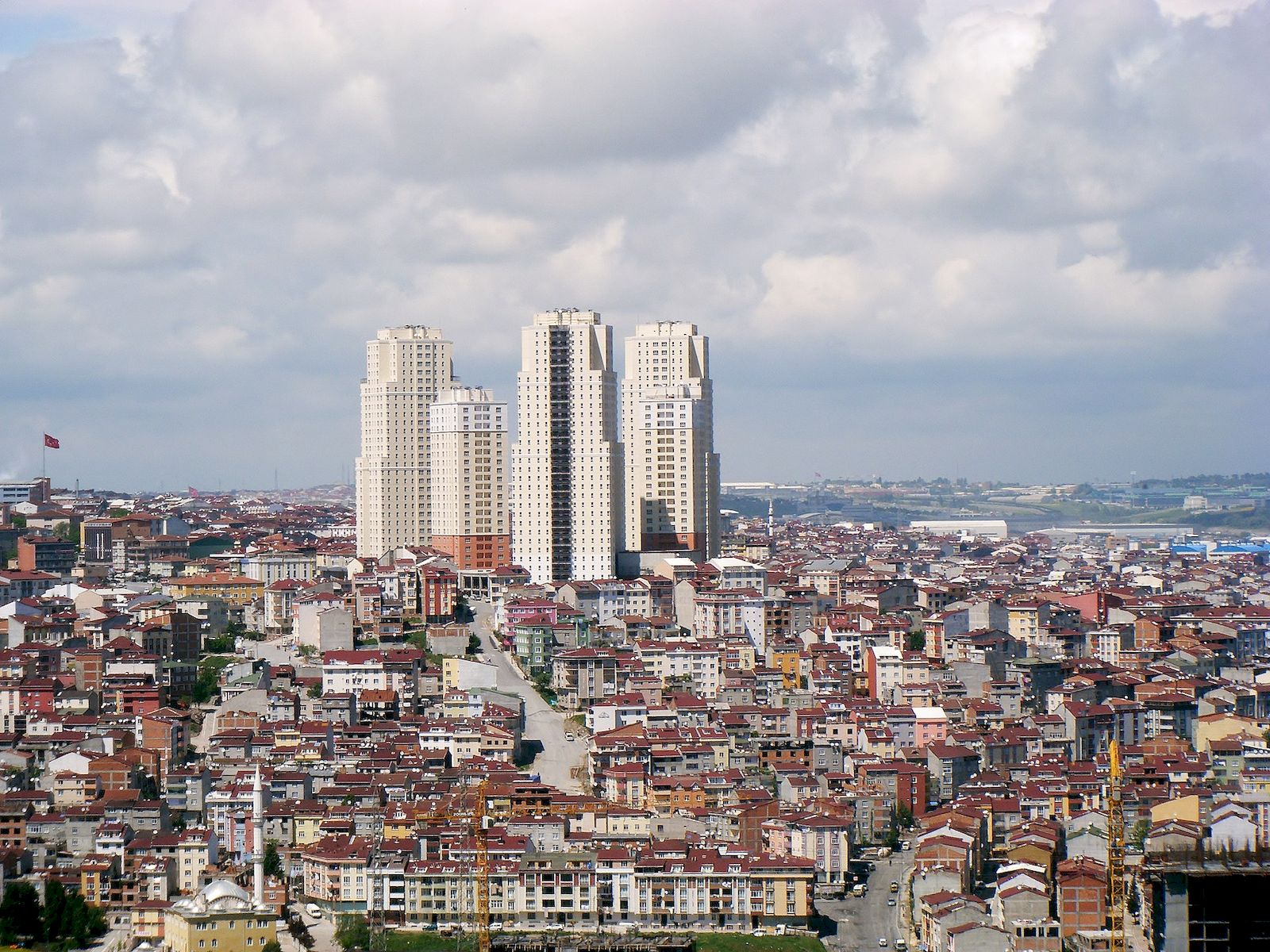 Esenyurt’un Nüfusu Ne Kadar? - i24Haber